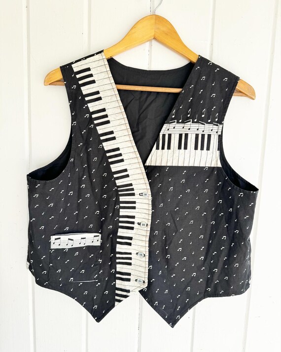 vintage piano musical theme - Gem