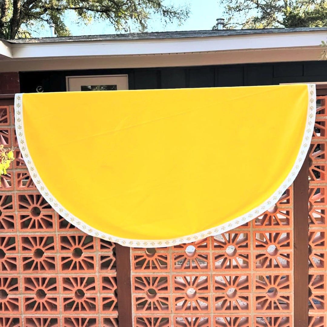 Vintage Buttercup Yellow Large Oval Handmade Tablecloth. 73 X 68”. - Etsy