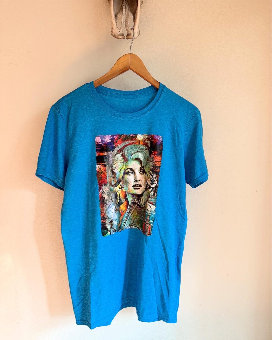 Dolly Parton Printed T Shirt. Pre Owned. No Size Tag. No Brand. Country ...