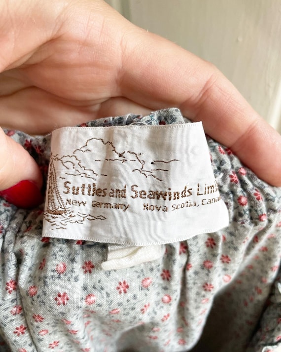 Suttles and Seawinds Limited Skirt from Mahone Bay, N… - Gem