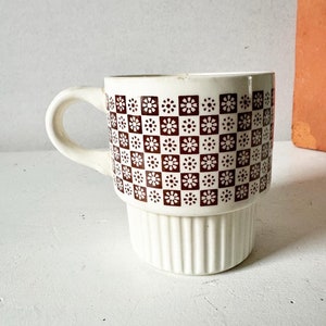 Mid Century Mod Coffee Tea/mug Checker Pattern Brown Floral. Restaurant ...