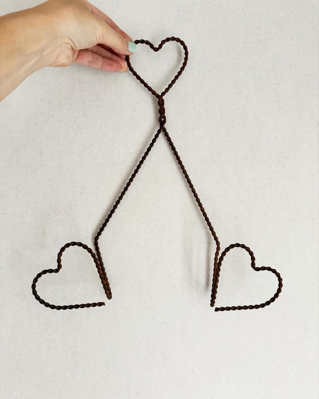 Vintage Twisted Wire Wall Hanger Heart Pattern for Large Plate or ...