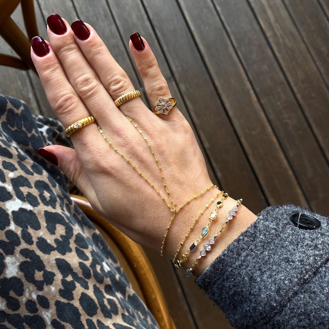 Silver Hand Chain, Bridal Hand Chain Bracelet, Silver Sahmaran, Finger Bracelet, Dainty Hand ...