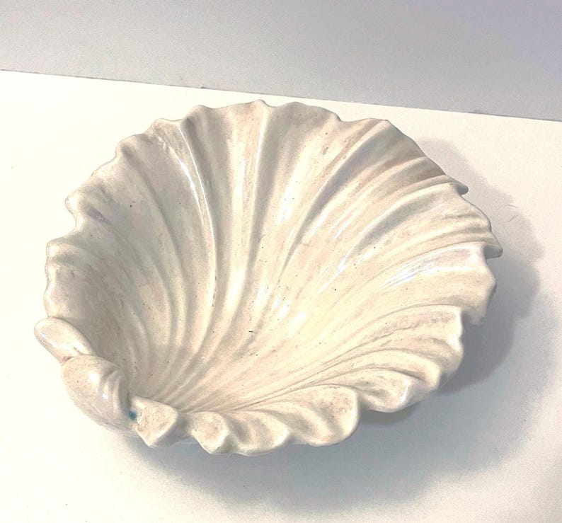 Shell Shaped Dish, Opalescent White 6 1/2” - Etsy