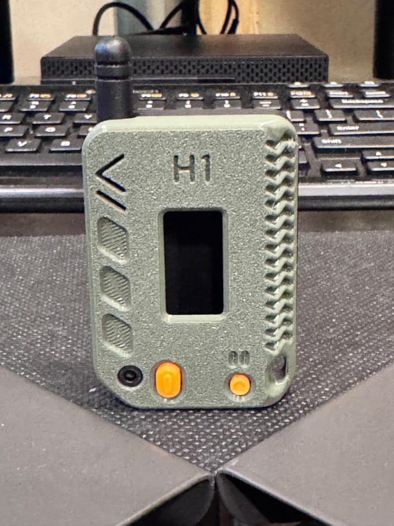 Heltec V3 Lora Board Custom 3d-printed Case | Includes Antenna ...