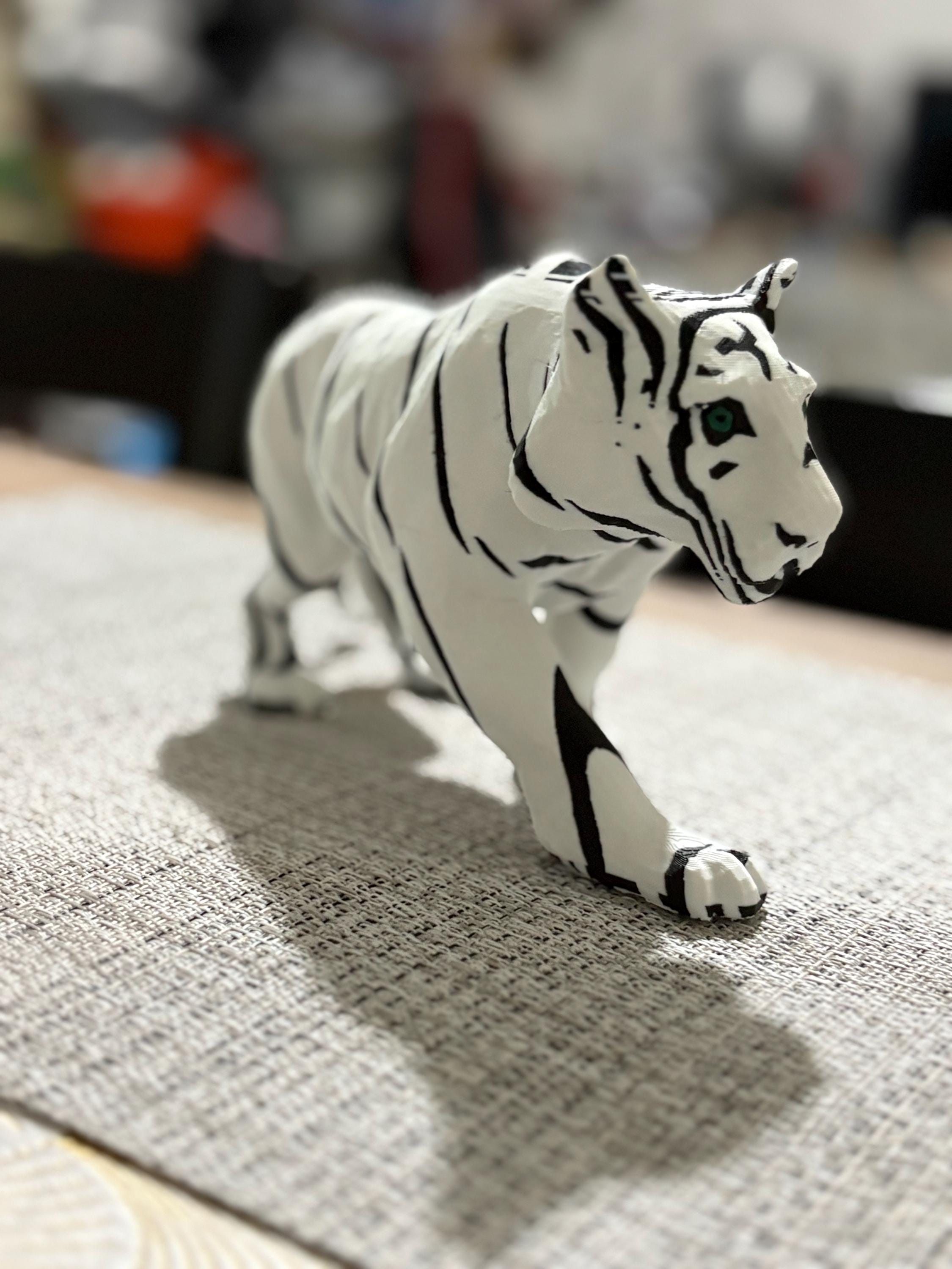 Realistic Siberian White Tiger Figurines Animal Figure Any Room ...