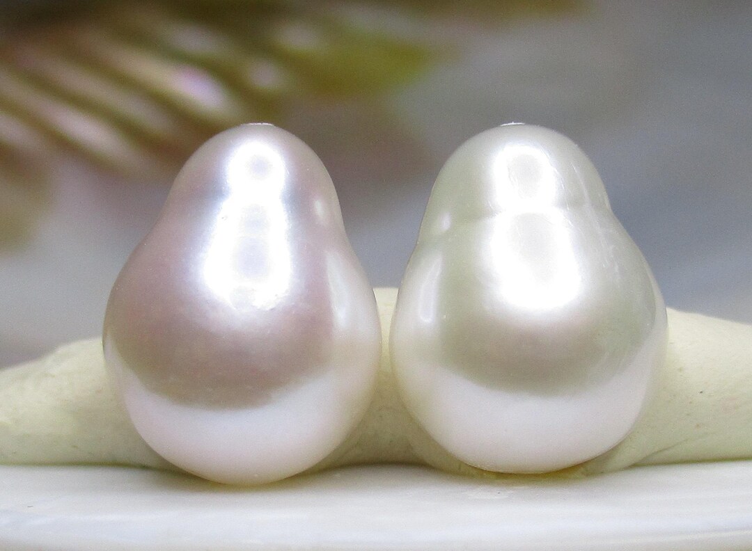 Nucleated Freshwater Pearl, 2 Pcs, 13x10-10.5mm, Drop Shape Baroque ...
