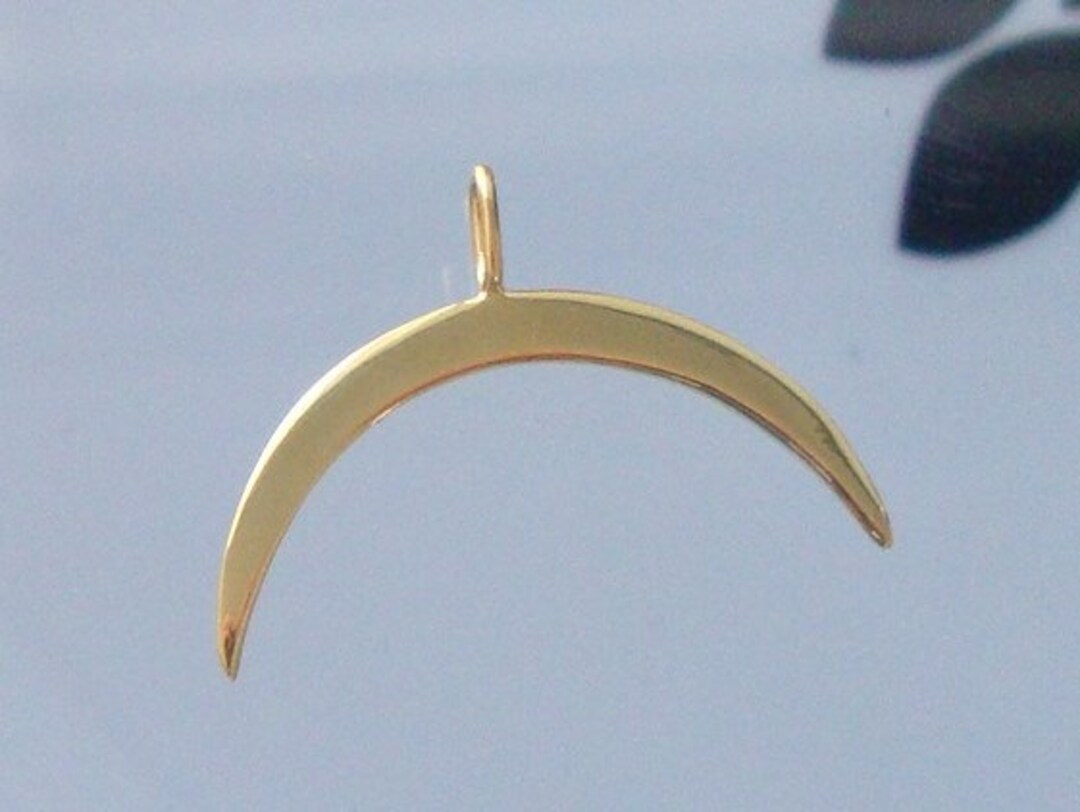Crescent Moon Pendant, Half Moon Pendant, Beautiful Quality Handmade ...