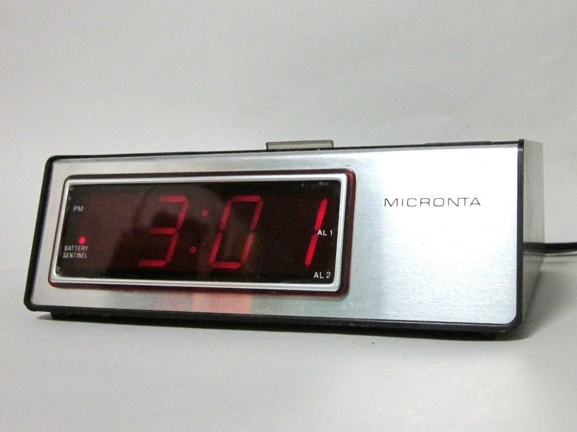 Micronta Vox Clock 3 1980s talking alarm clock | Etsy
