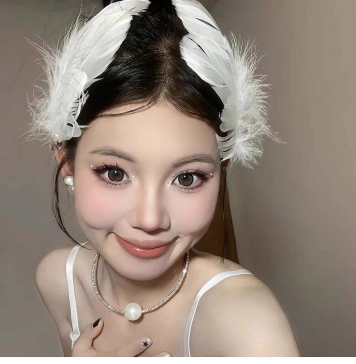 Vintage Inspired White Feather Hair Clip - Handmade Hairpiece - Etsy