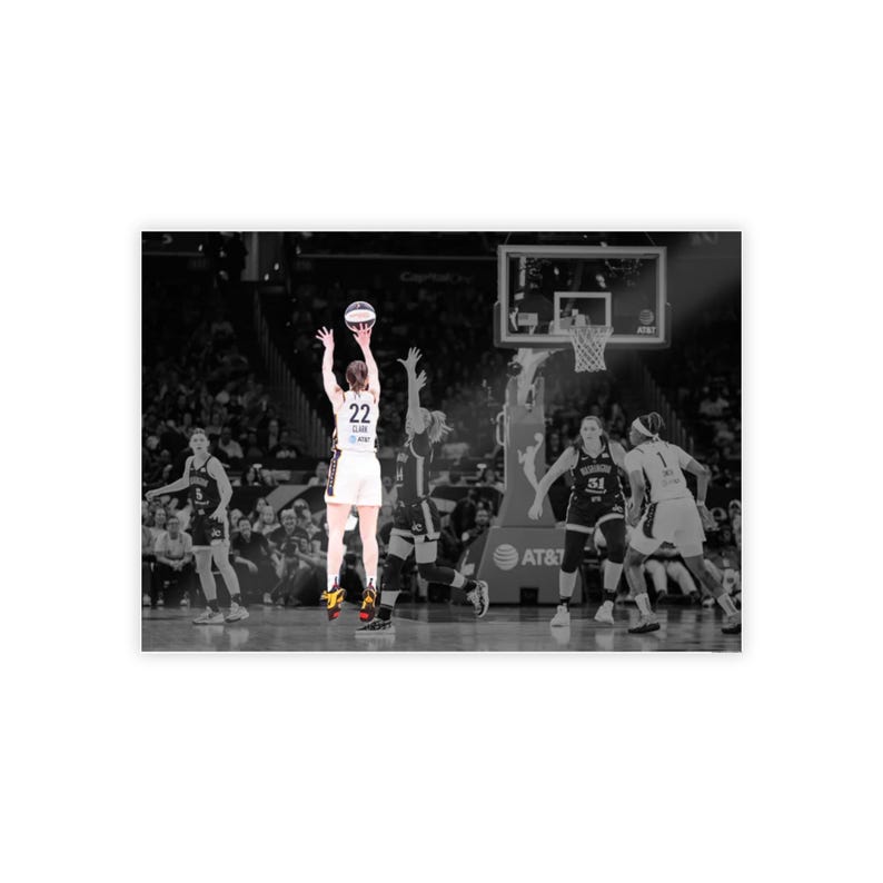 Caitlin Clark Last Shot Poster, Sports Wall Art, Athlete Gift, Dorm ...