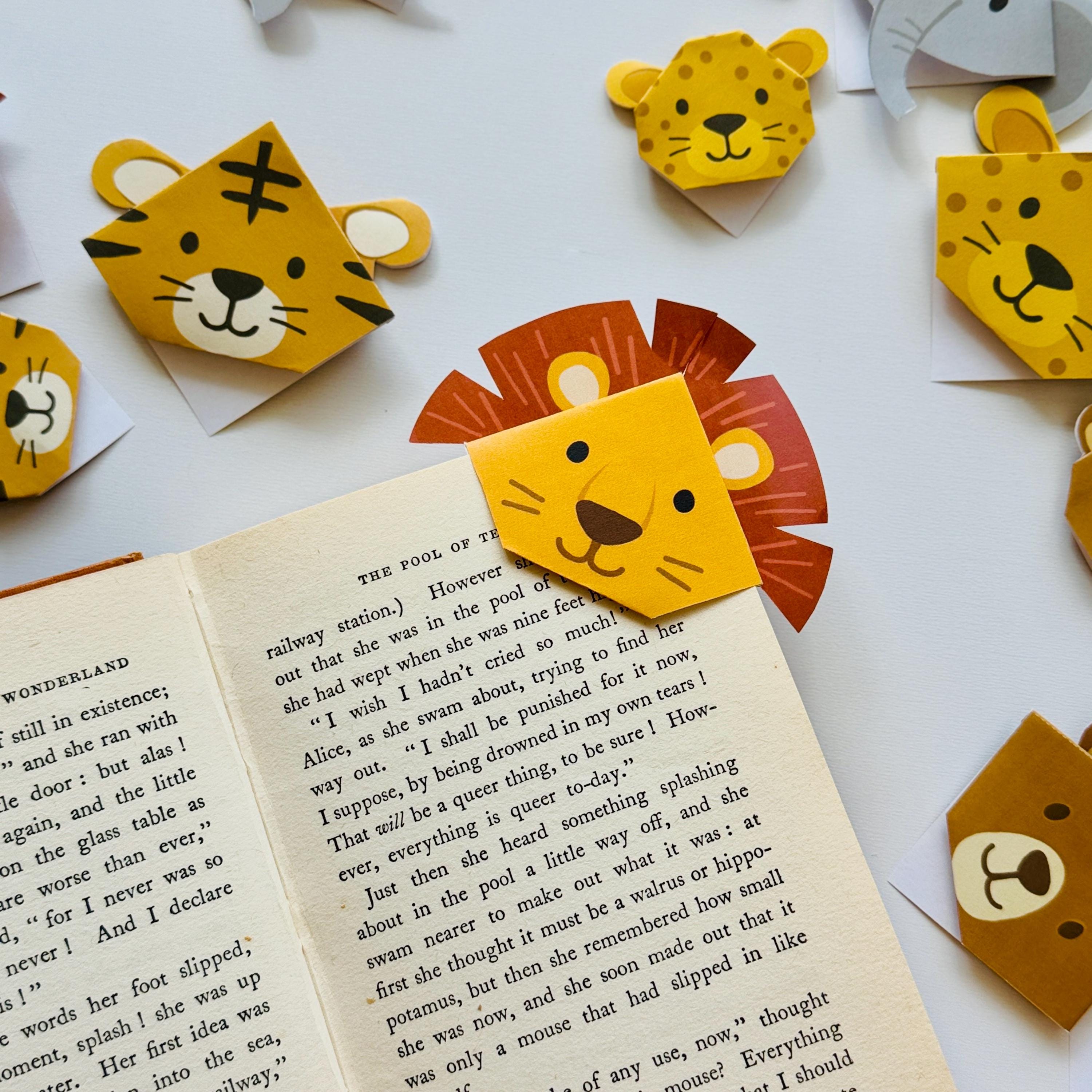 Safari Animal Bookmarks & Finger Puppets – Printable DIY Origami for ...