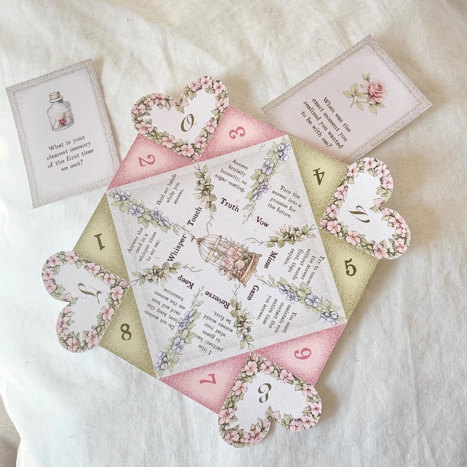 Printable Love Fortune Teller Game | Valentine's Day Cootie Catcher ...