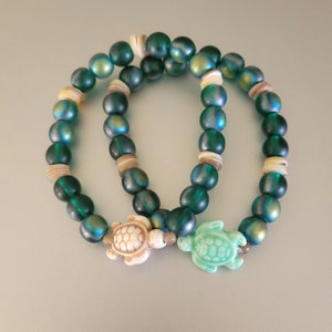 Turtle Bracelets, Dark Green Glass Turtle Bracelet, Two Colors of Glass Turtles, Beige Turtle ...