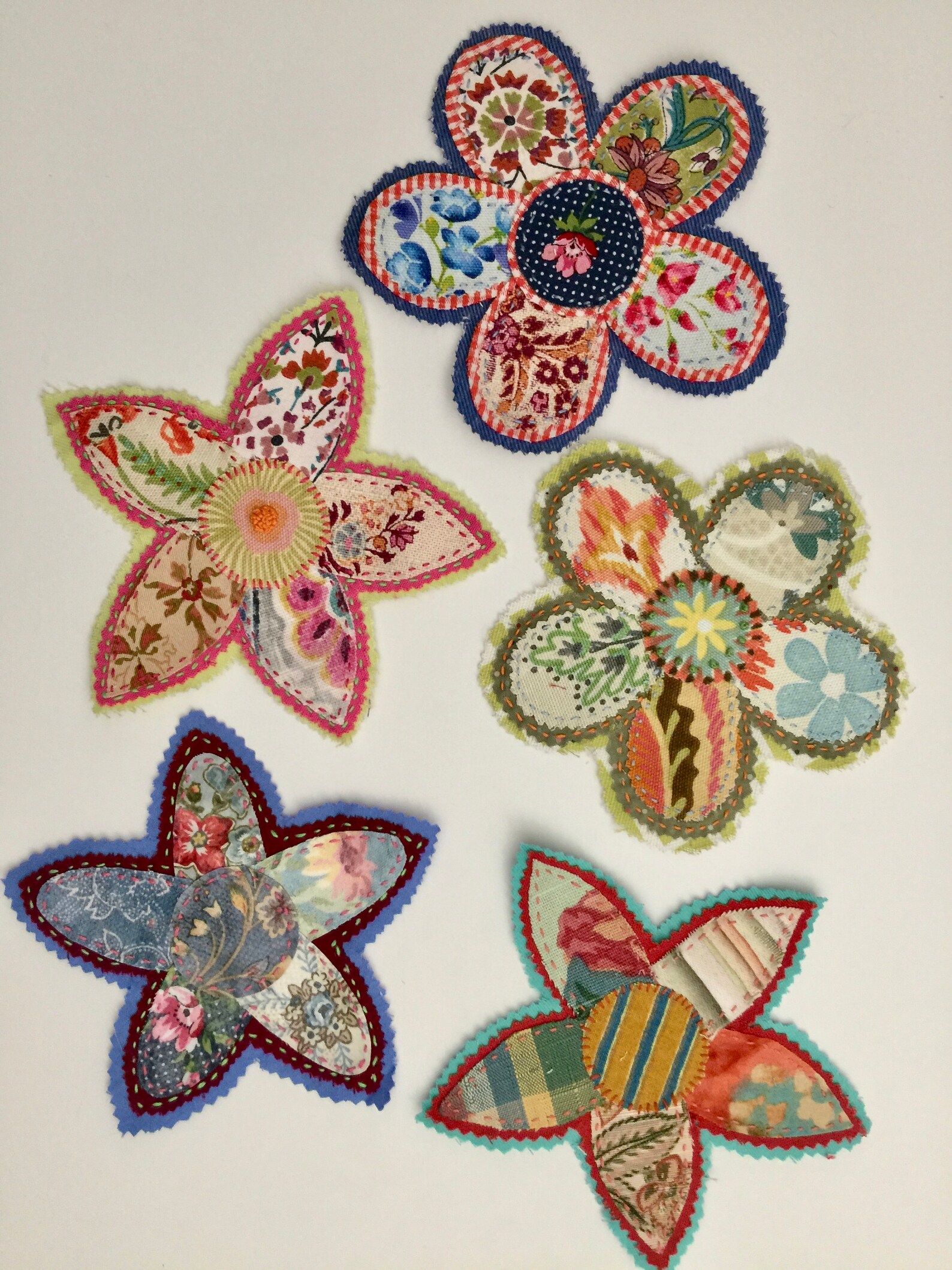DIY Fabric Flower Patches Kit Includes Assorted Cotton Fabrics, 3 ...