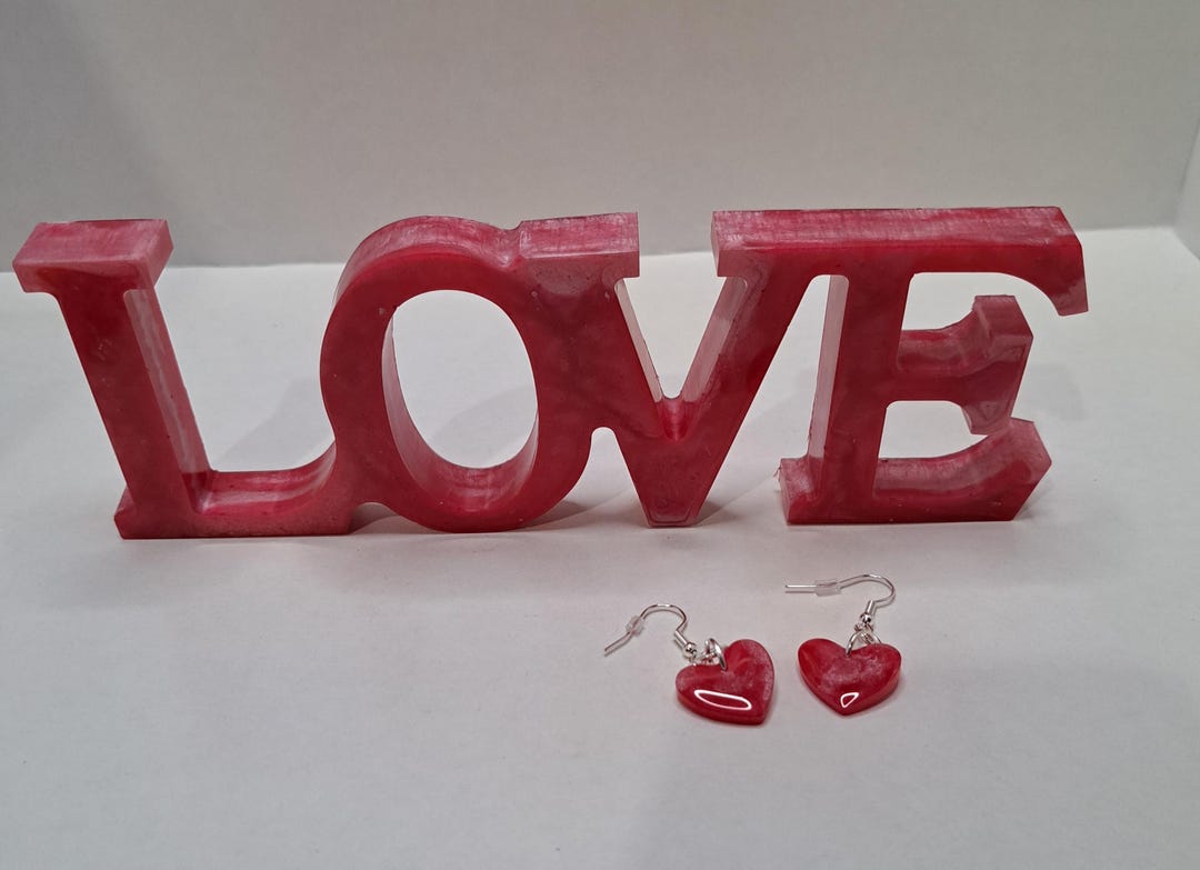 Handmade LOVE Resin Word Sculpture & Matching Heart Dangle Earrings ...