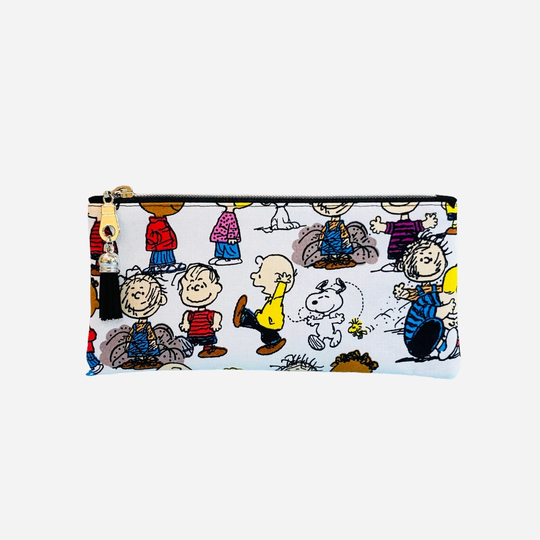 PEANUTS Money Holder/charlie Brown/snoopy & Friends/quilted - Etsy