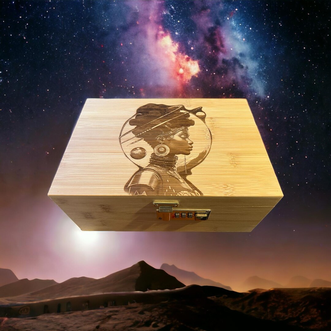 Interstellar Queen Stash Box Set - Etsy