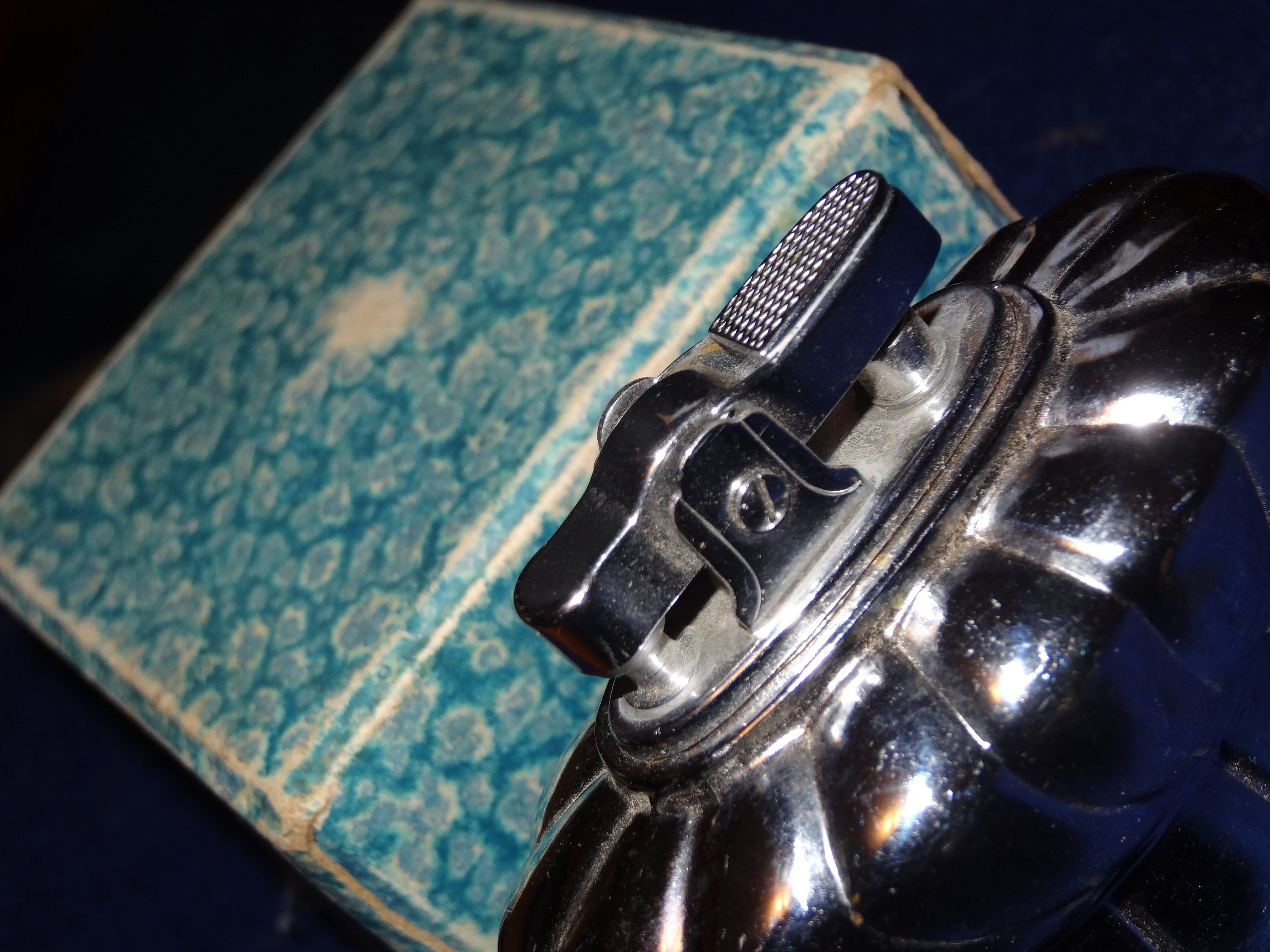 Vintage Table Top Lighter-new With Original Box - Etsy