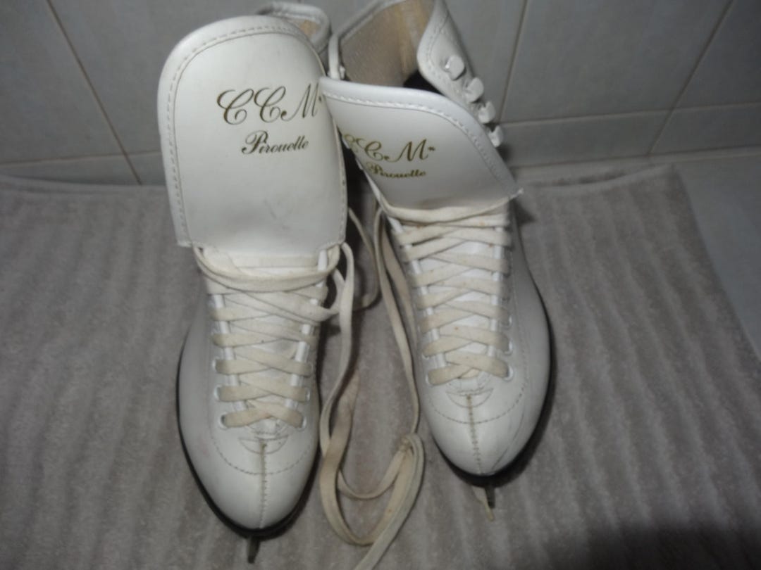Ladies White Ice Skates Size 8 Tongue Reads: CCM Pirouette-skates in ...