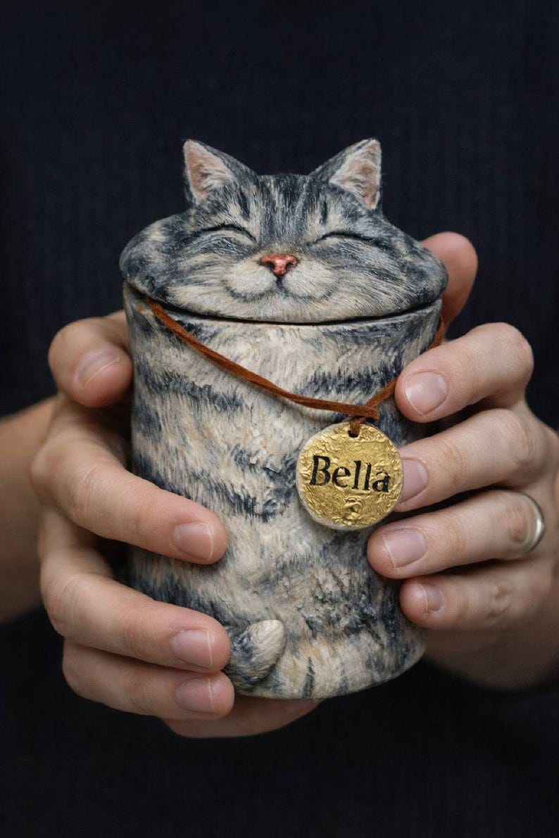 Keepsake Cat Cremation Urn, Pet Name Memorial, Custom Pet Portrait ...