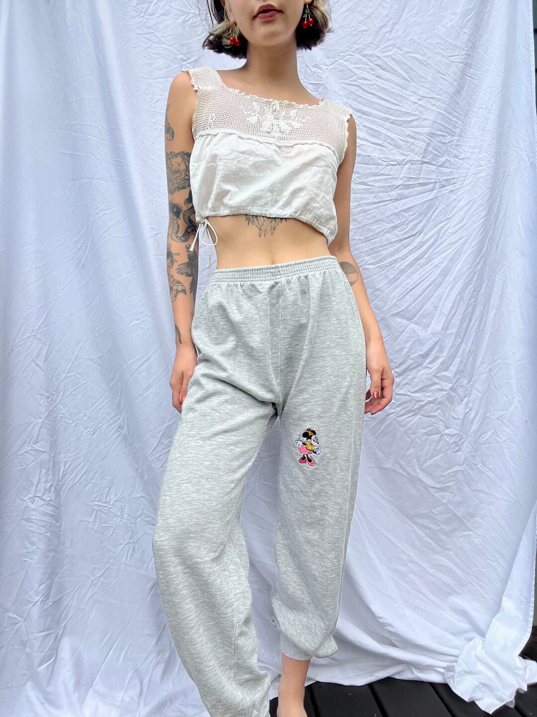 80s Sweatpants / Minnie Mouse Patch Eighties Gray Sweatpants Trousers ...