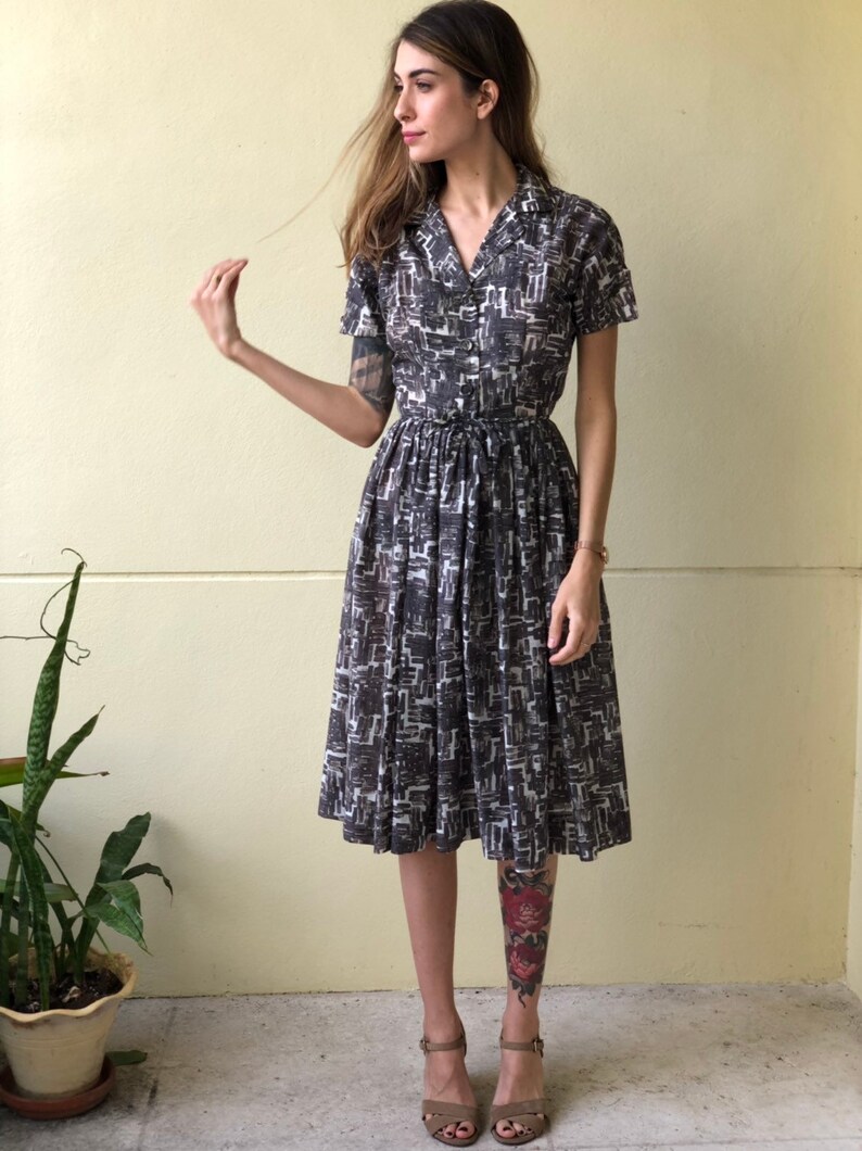 1950's Atomic Dress / Vintage Cotton Dress / Charcoal Gray and White ...