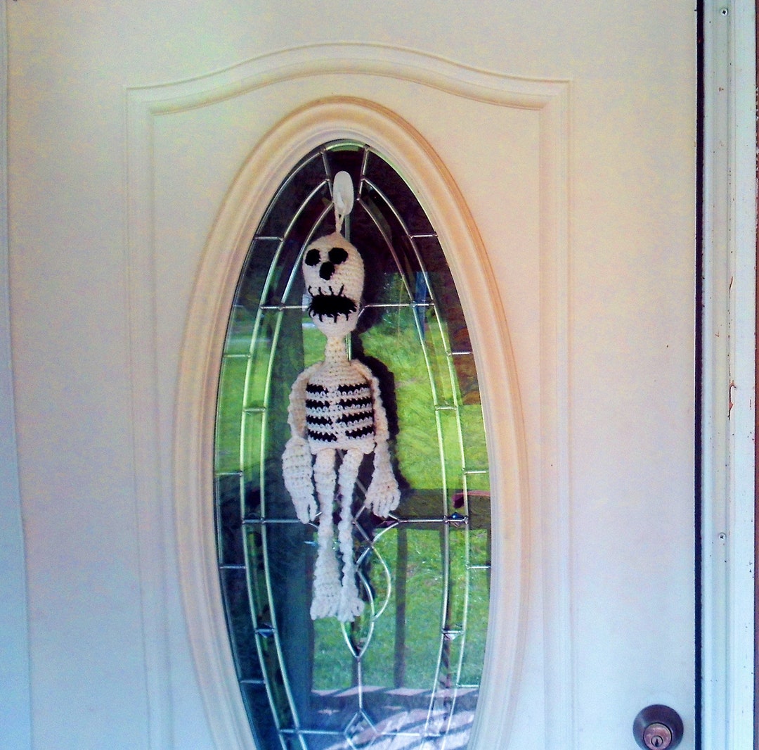 Spooky Hanging Skeleton, Halloween Decoration, Crochet Plush Skull and ...