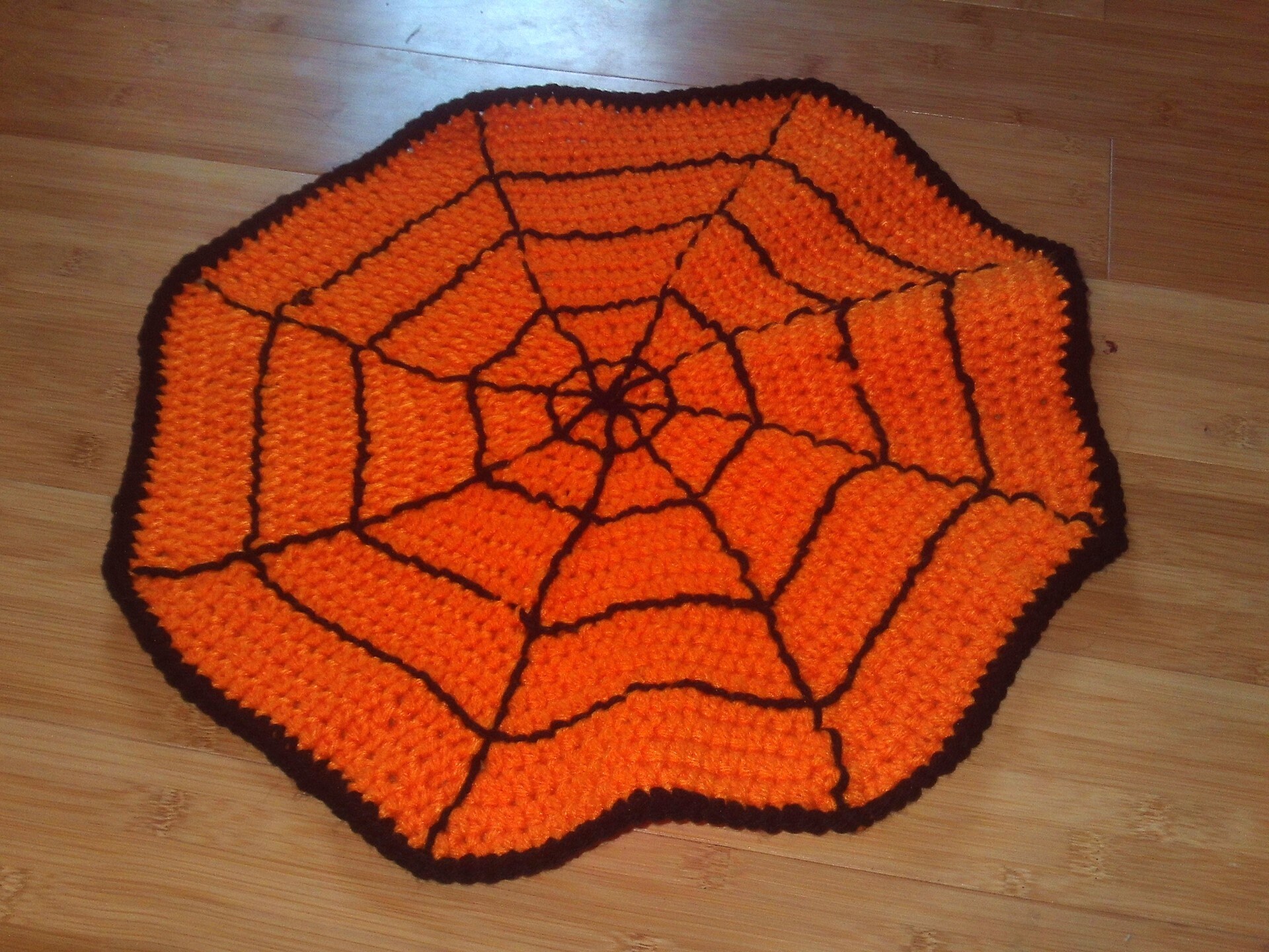 Spider Web Table Mat, Halloween Decoration, Spider, Crochet Centerpiece ...
