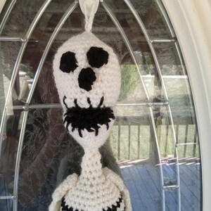 Spooky Hanging Skeleton, Halloween Decoration, Crochet Plush Skull and ...