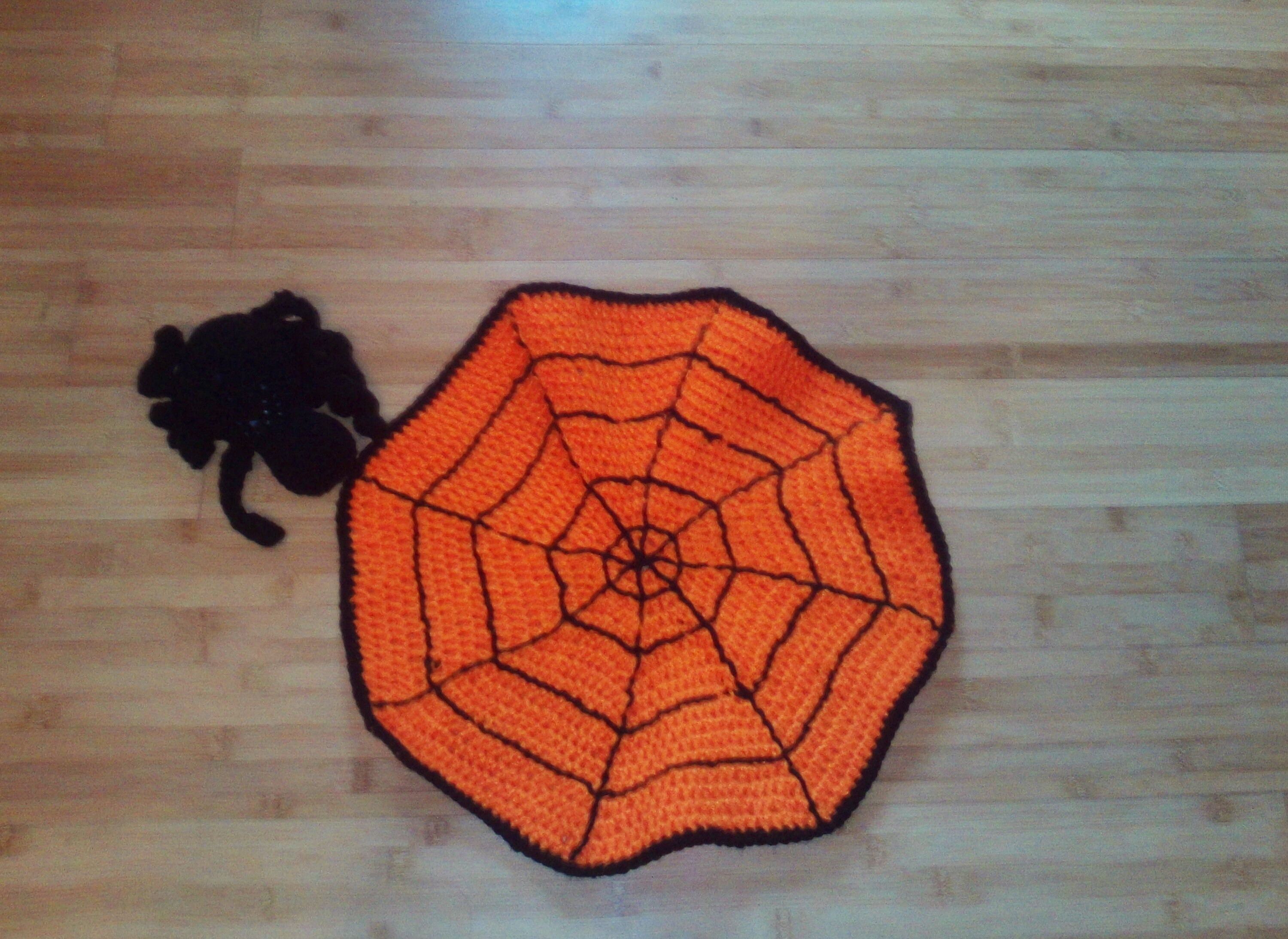 Spider Web Table Mat, Halloween Decoration, Spider, Crochet Centerpiece ...