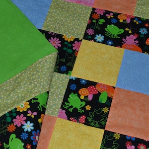 Love of Frogs Crib Quilt - Etsy