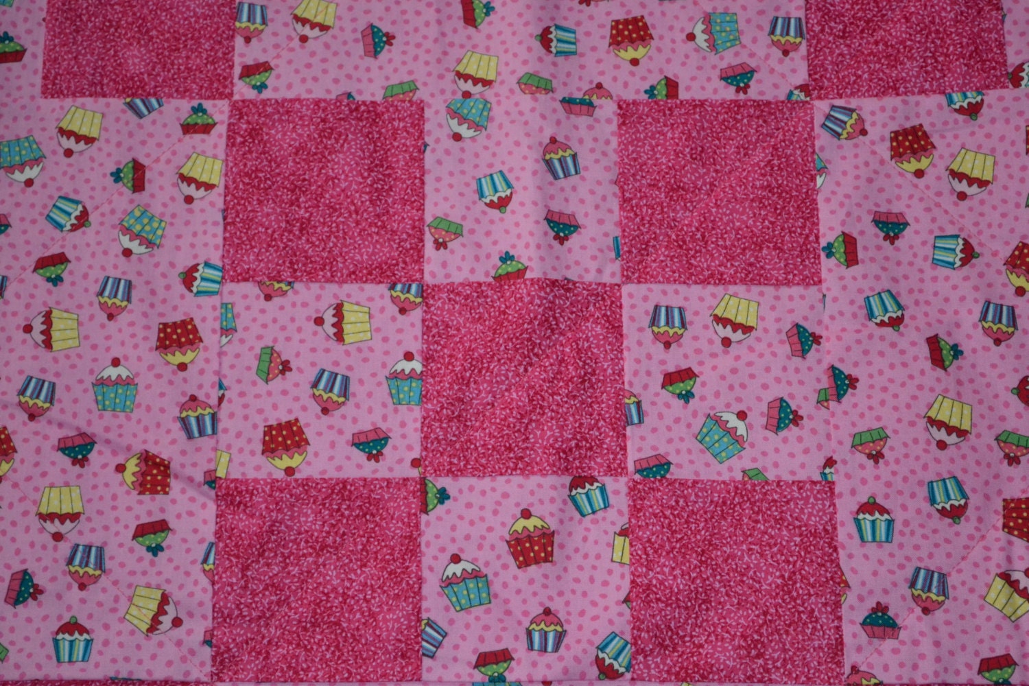 Cupcakes Quilt - Etsy