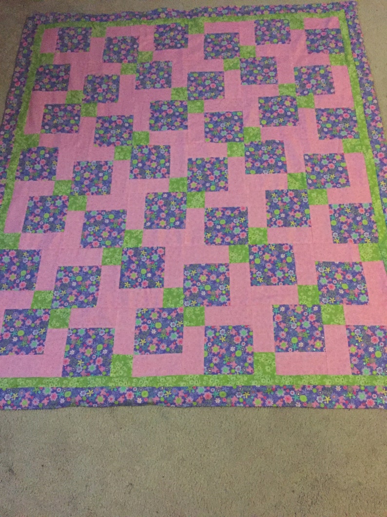 Field of Flowers Baby Quilt - Etsy