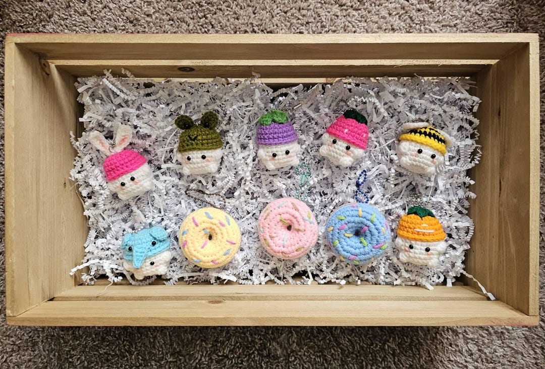 Mini Crochet Keychain Set – Cute Handmade Amigurumi Charms – Donut ...