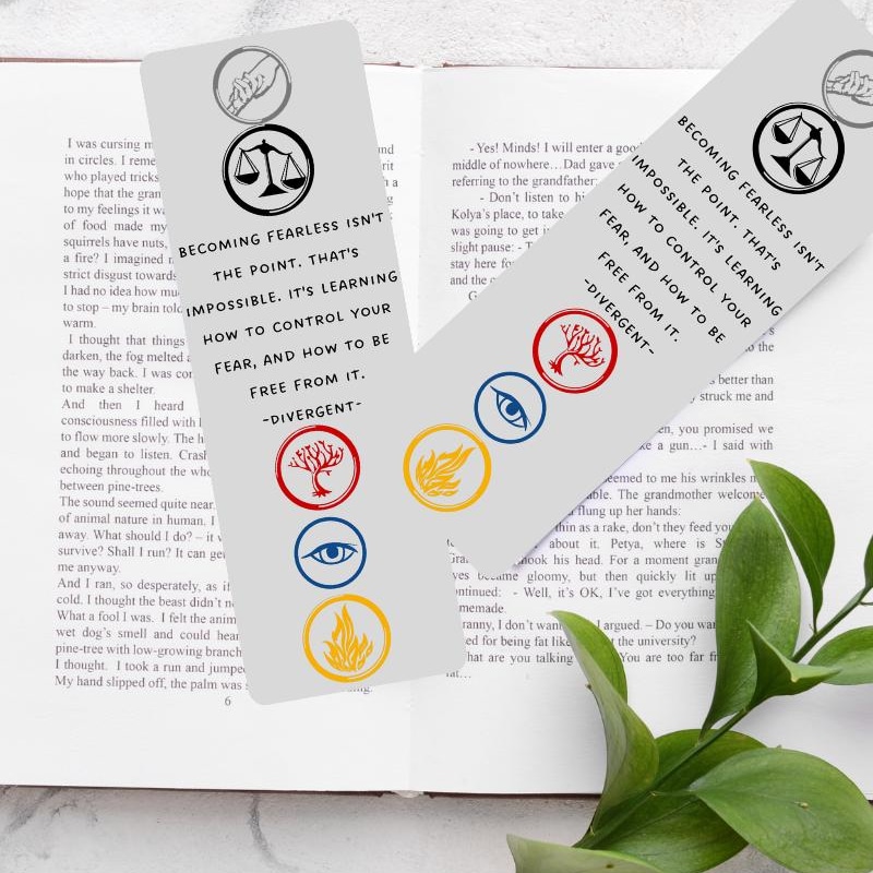 Divergent - Etsy