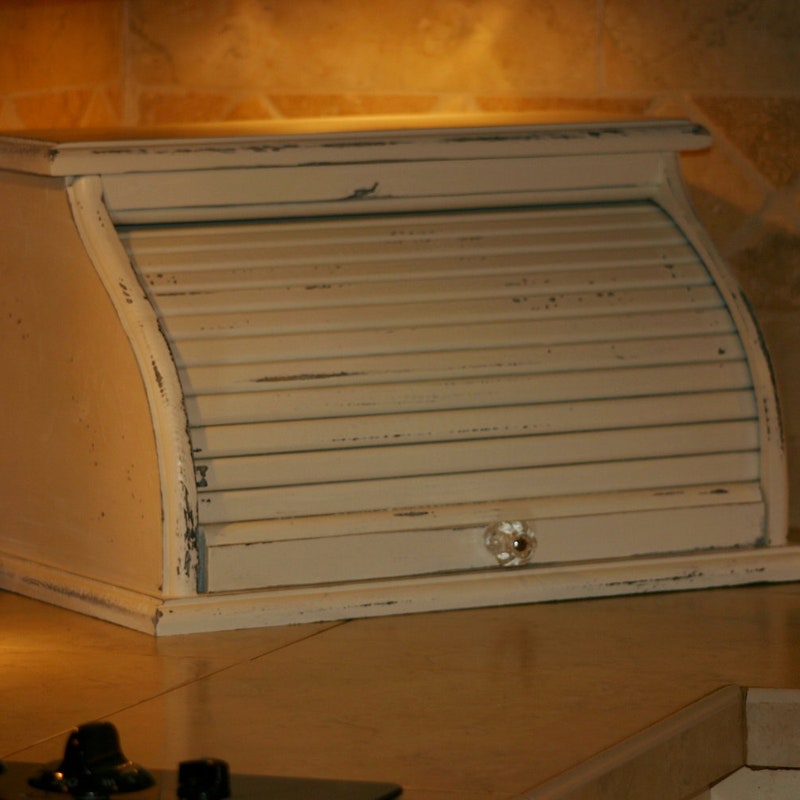 Farmhouse Bread Box - Etsy