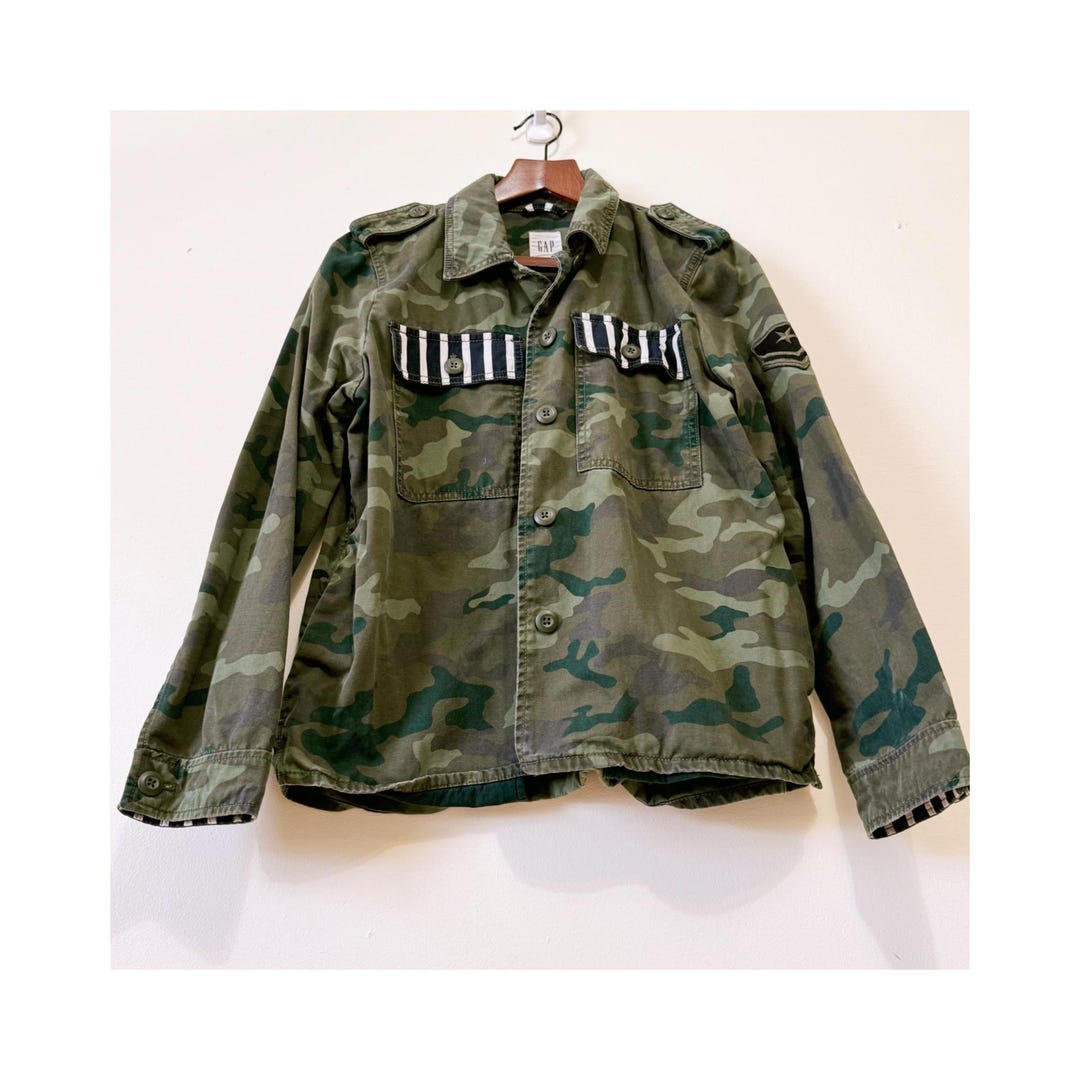 GAP 100% Cotton Military Camo Shirt Jacket Striped Pocket Cuff Detail ...