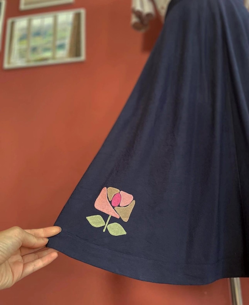 Vintage Floral Appliqué A-line Midi Skirt Rare Embroidered Elegant Bell ...