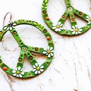 Spring Green Daisy Peace Sign Leather Earrings - Hippie Flower Power ...