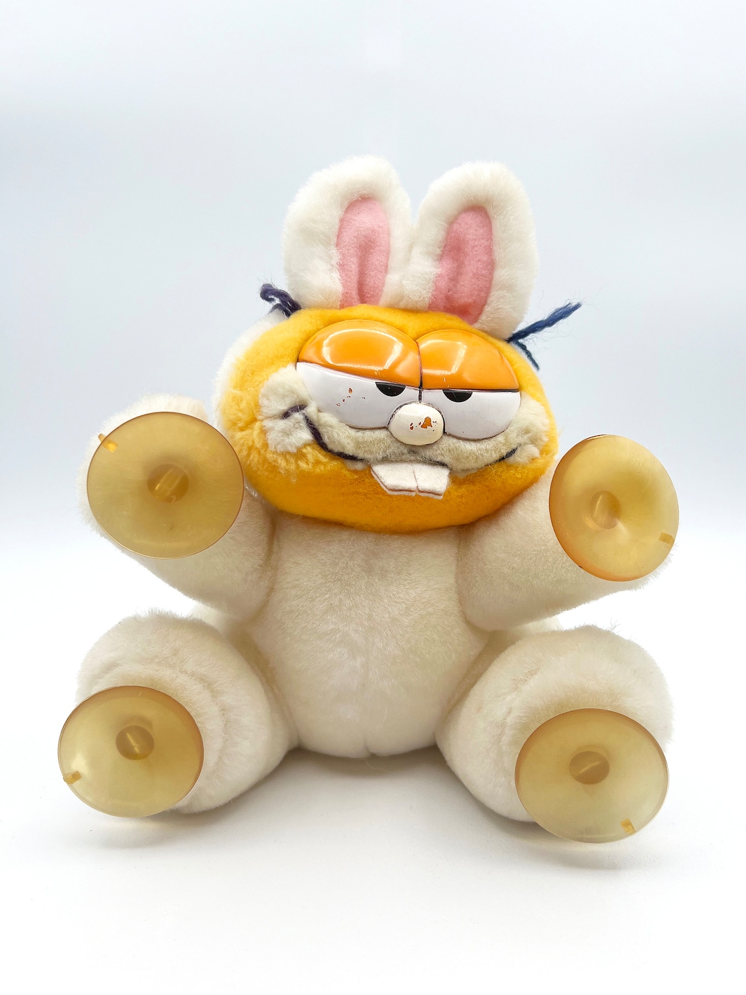 1981 Dakin 8" Garfield Stuck on You Bunny Plush With Suction Cups ...
