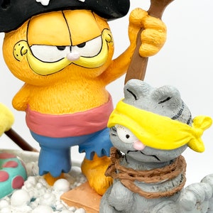 Vintage Danbury Mint Garfield Music Box "anchors Aweigh" by Garfield ...