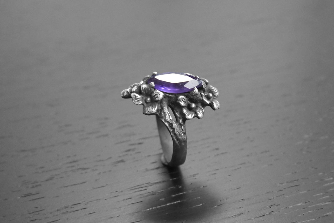 Nightshade Ring - Etsy