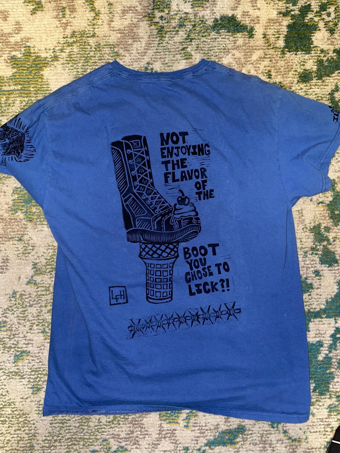 Bootlicker - Lucky Buck Upcyled T-shirt - Medium - Etsy