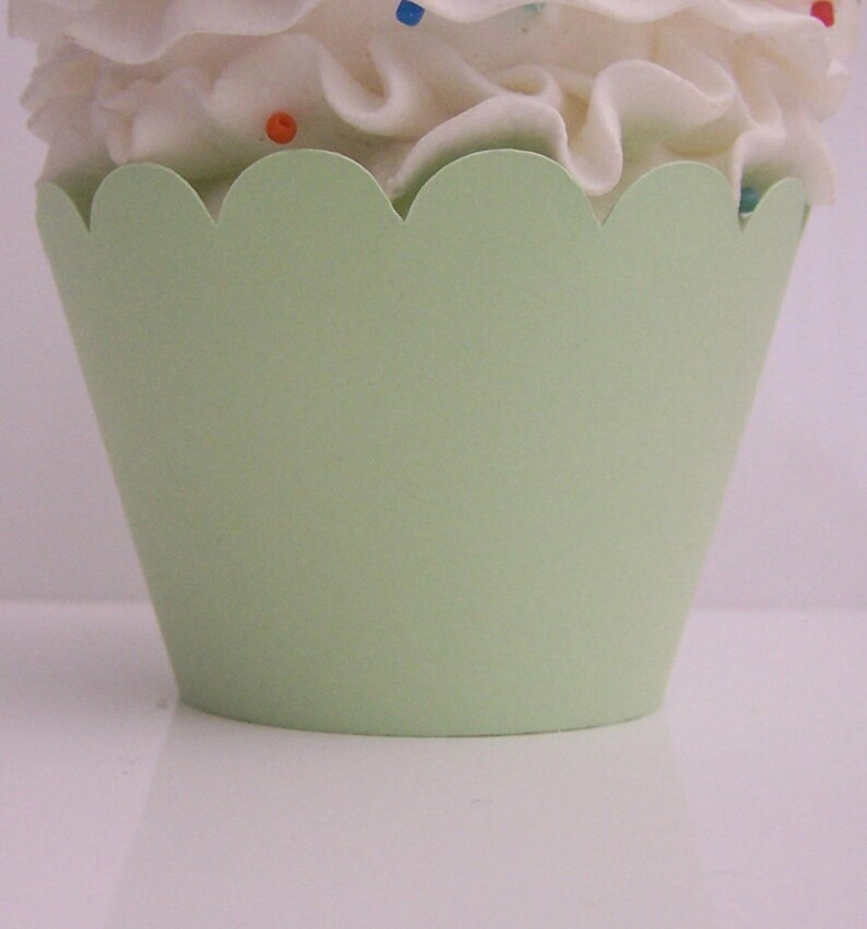 12 Pastel Mint Green Cupcake Wrappers, Set of 12.... Fully Assembled ...