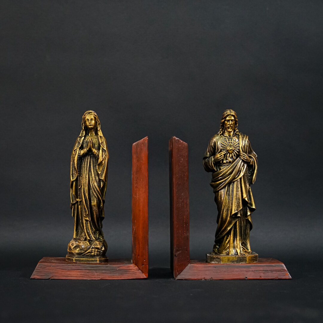 Jesus and Mary Bookends - Jesus Sculpture Figurine - Gift Idea Book ...