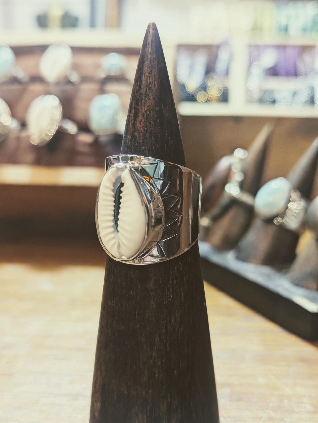 Signet Ring in Solid Silver and Cowrie Shell. - Etsy