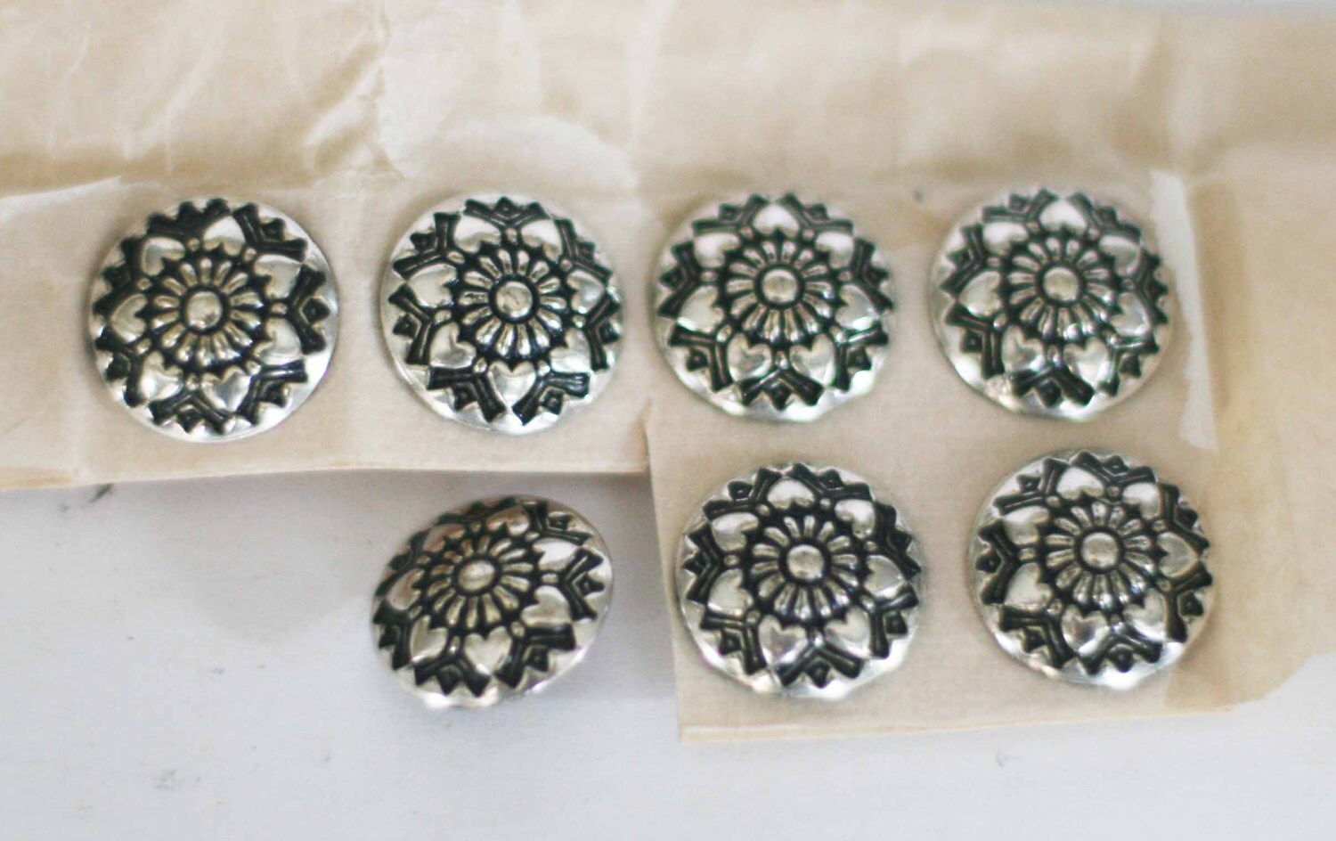Vintage V W Gesch Silver Floral Buttons - Etsy