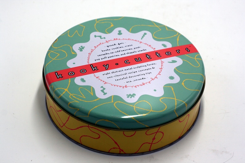 Vintage Tin of Cookie Cutters With Recipes/higashi Glaser/1991 - Etsy