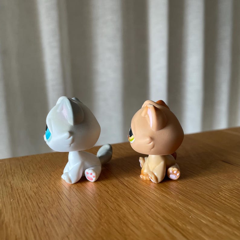 Littlest Pet Shop #53 and #194 Bon Bon Cats LPS Cats Authentic Vintage ...
